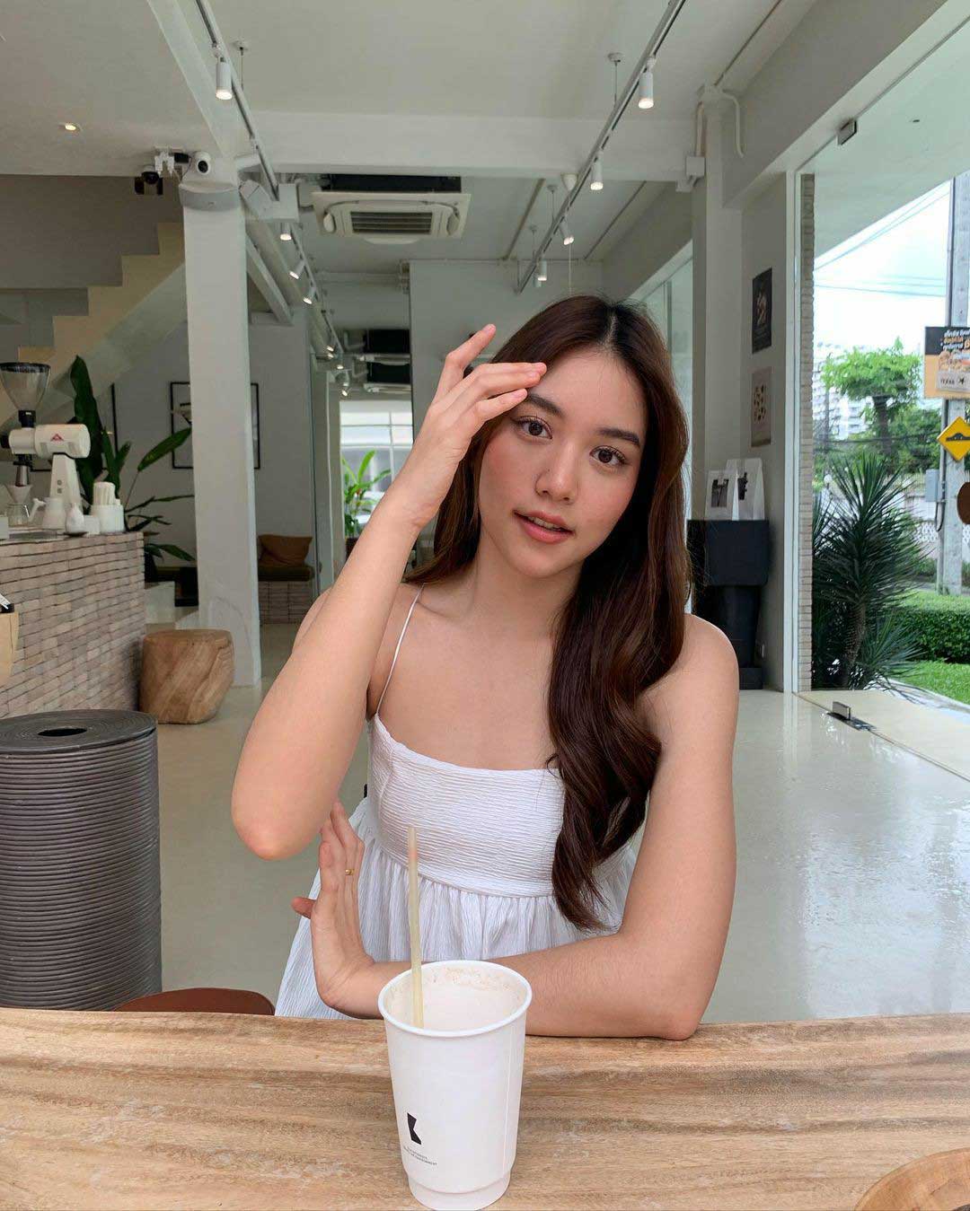 แจกวาร์ป เบนซ์ ชนกนันท์ นักแสดงสาวสวยช่อง 7 น่ารัก หน้าใส หุ่นแซ่บ - แจกวาร์ป Onlyfan MLIVE ดารา ...