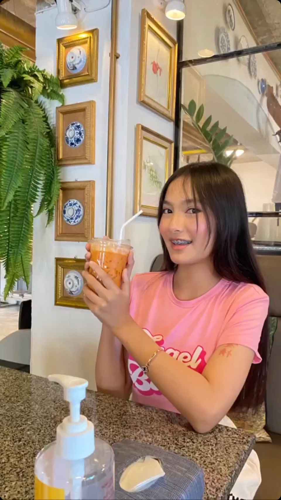 แจกวาร์ป น้อง mook.sp สาวเน็ตไอดอล น่ารัก มีเสน่ห์ เกินห้ามใจ