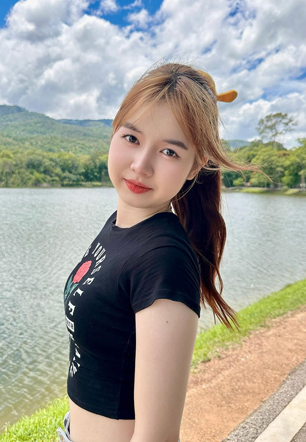 วาร์ป Chantikut Chutikarn น่ารักสวย ออร่าขาวแฟนคลับหลงรัก