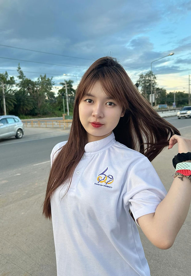 วาร์ป Chantikut Chutikarn น่ารักสวย ออร่าขาวแฟนคลับหลงรัก